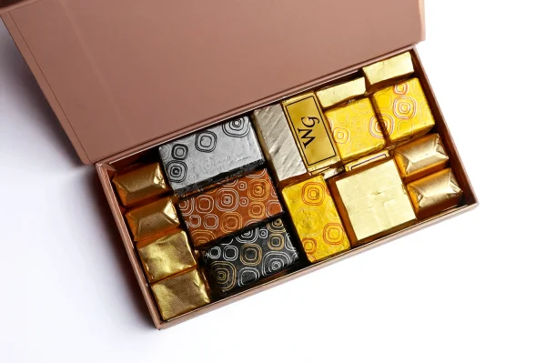WG WRAPPED CHOCO MAGNET GIFT BOX SML - Wafi Gourmet – Authentic ...